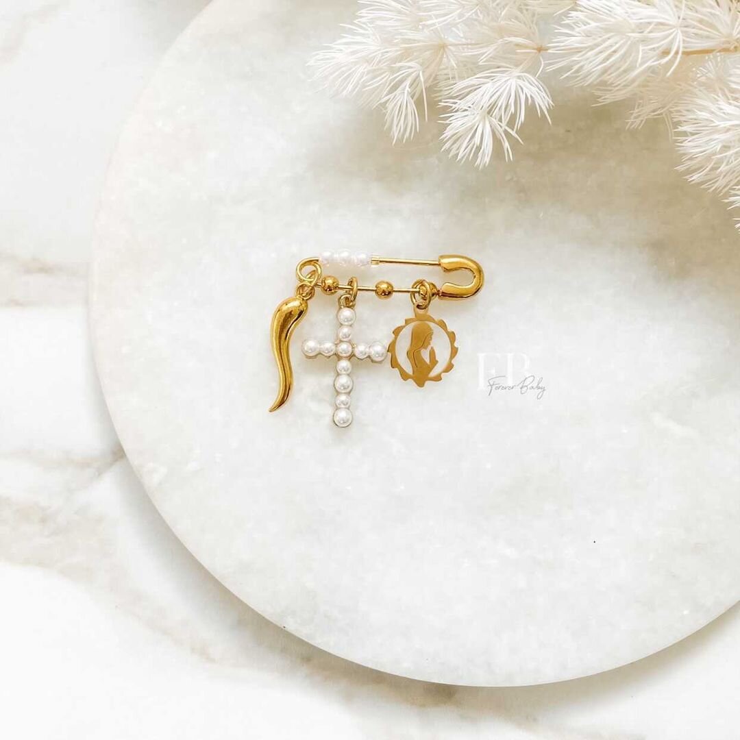 Mother Mary Pearl Pin – ForeverBabyCo