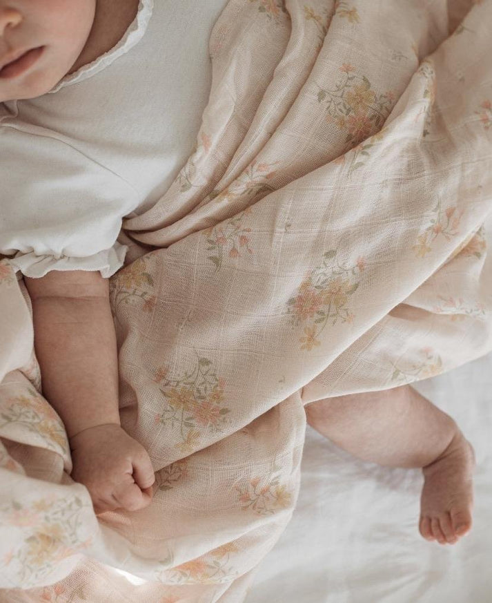 Vanilla Posy Swaddle – ForeverBabyCo